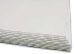 COREFLUTES SHEETS SHEETS 2440 X 1220 X 5MM WHITE